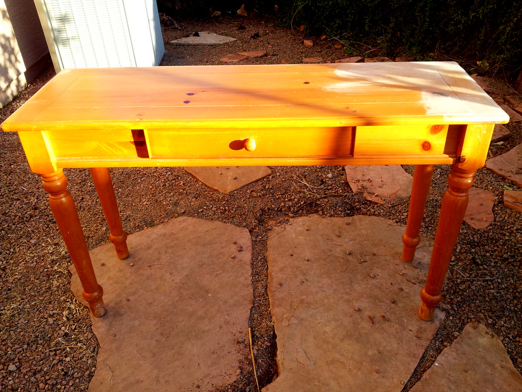 Diary of a Brown Eyed Girl: Console/Entryway Table Redo