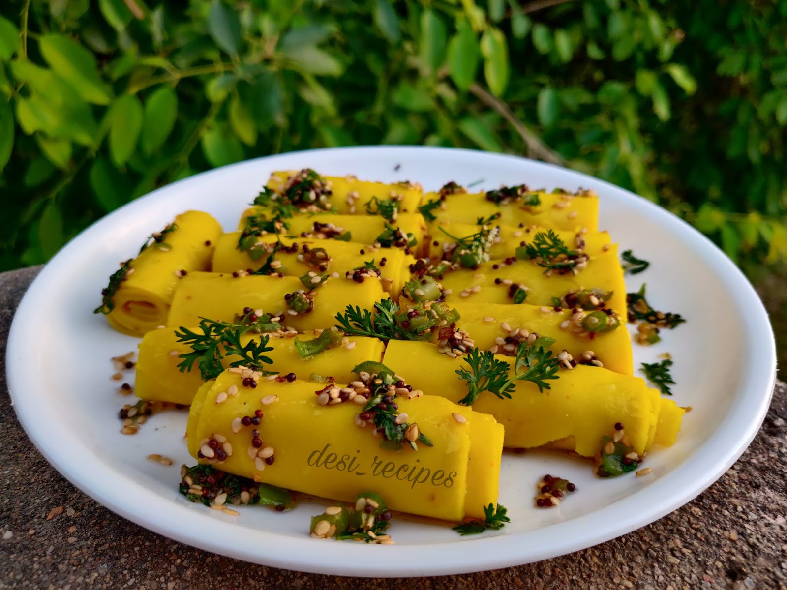 Khandvi recipe | how to make Gujarati khandvi | Gujarat khandvi recipe