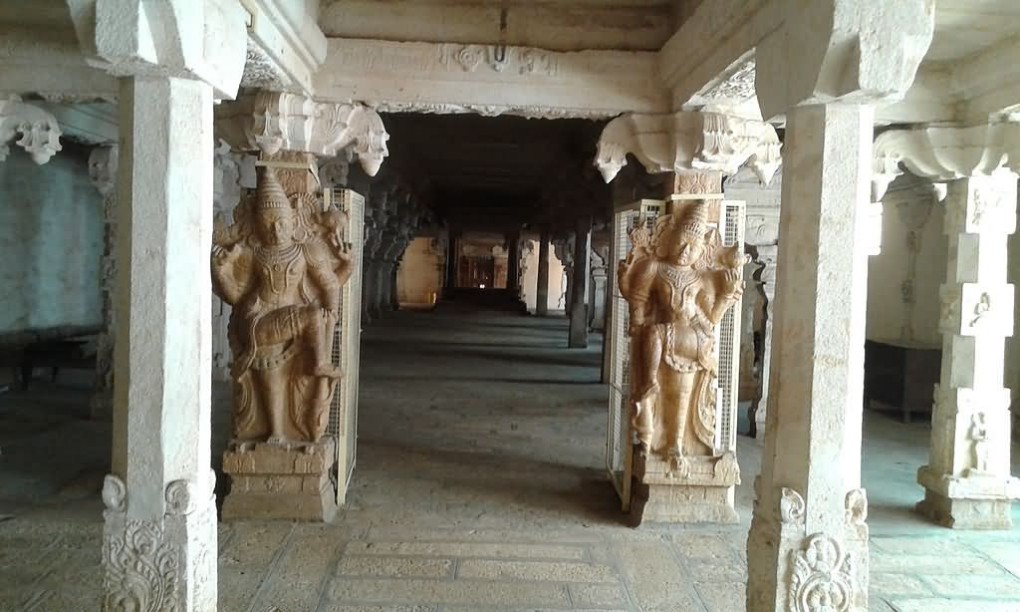 Tamilnadu Tourism: Makara Nedunkuzhaikathar Temple, Thenthiruperai ...