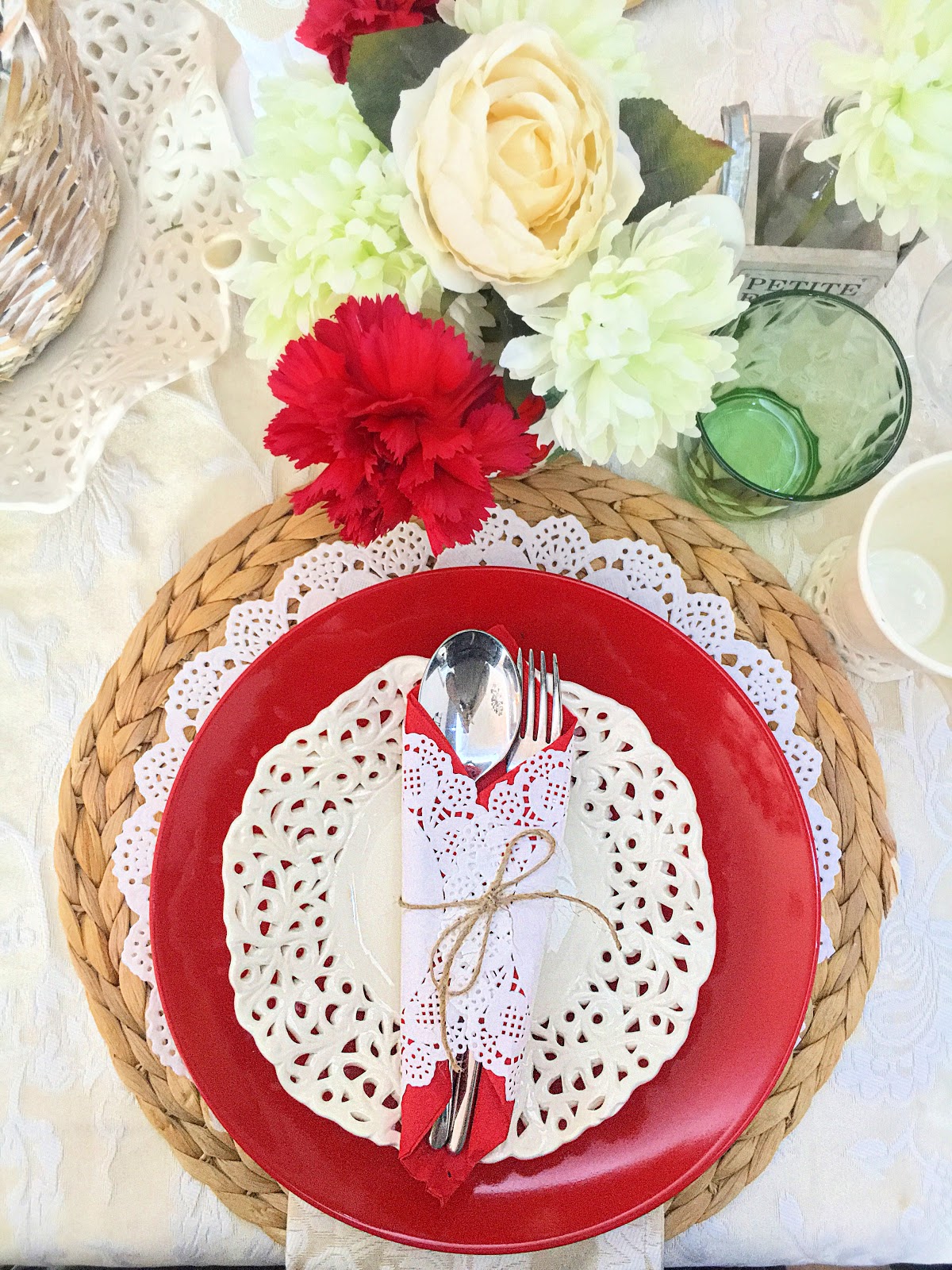 SPRING DOILY TABLESCAPE