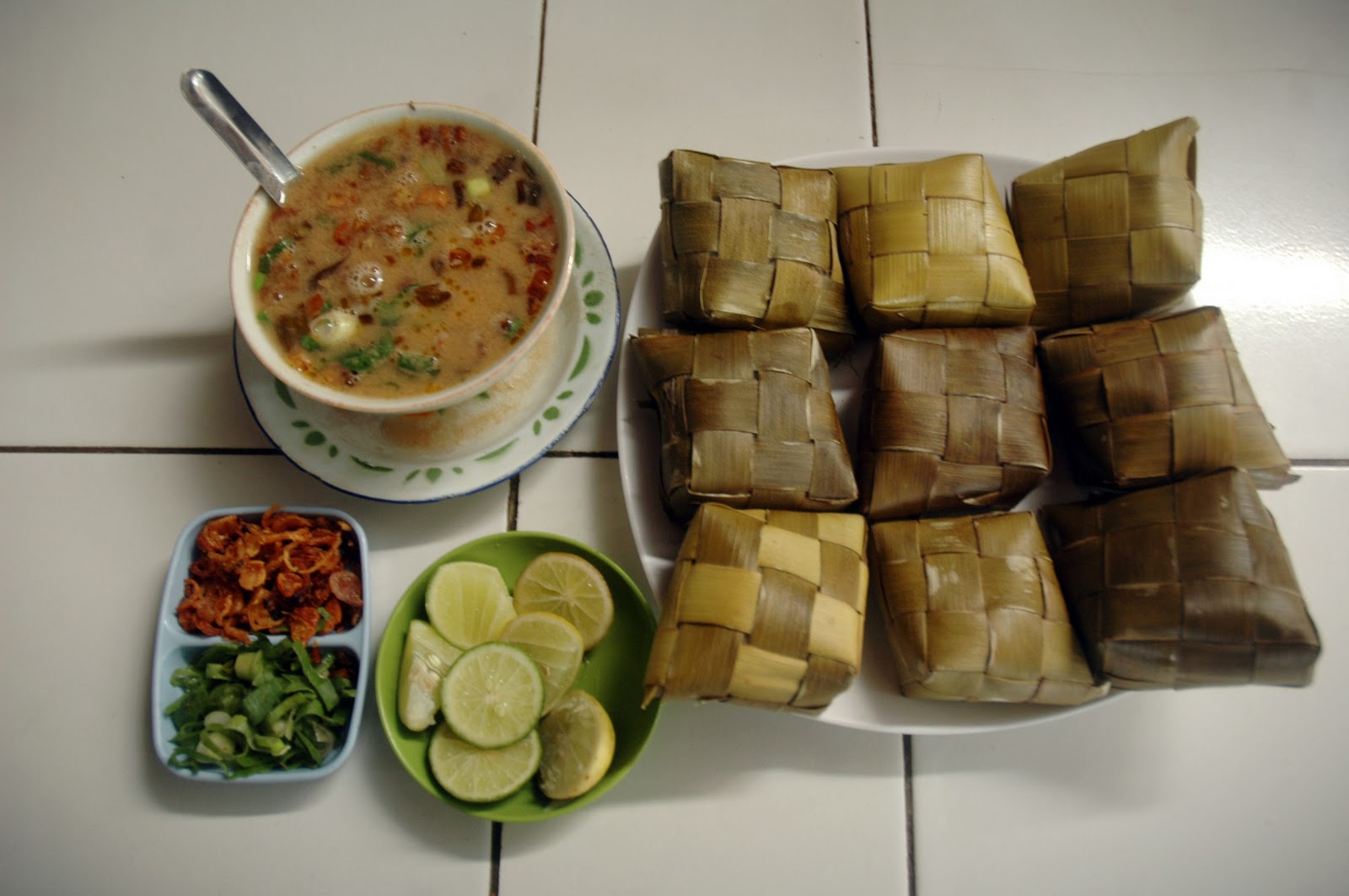 Coto Makassar, Traditional and Power Food of Makassar Culture ~ Wirya ...