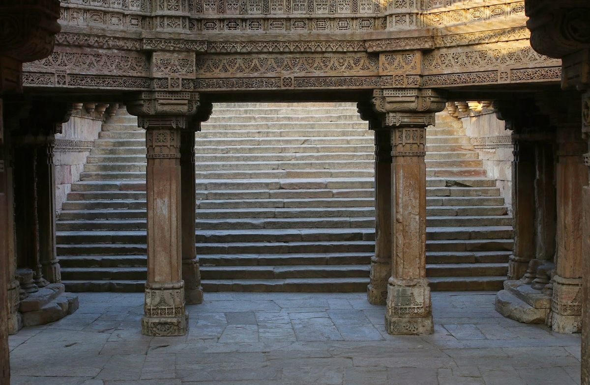 (Behind) The Story Of Adalaj Stepwell or Rudabai Stepwell - In Adalaj