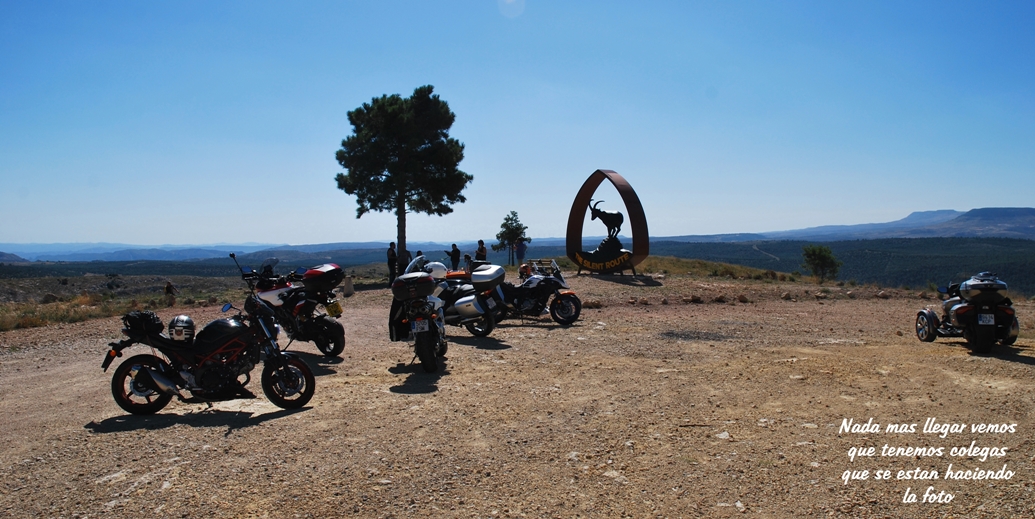 Elperronegro: 🏍️ THE SILENT ROUTE ( la ruta del silencio )