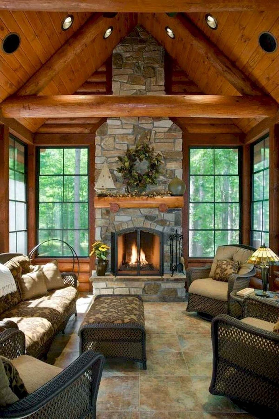 50 Exotic Traditional Fireplace Cabin To Create A Romantic Atmosphere ...