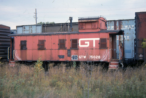 White River Division: GTW Caboose Model