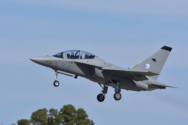 German pilots choose to be trained in Italy at Leonardo-ITAF ...