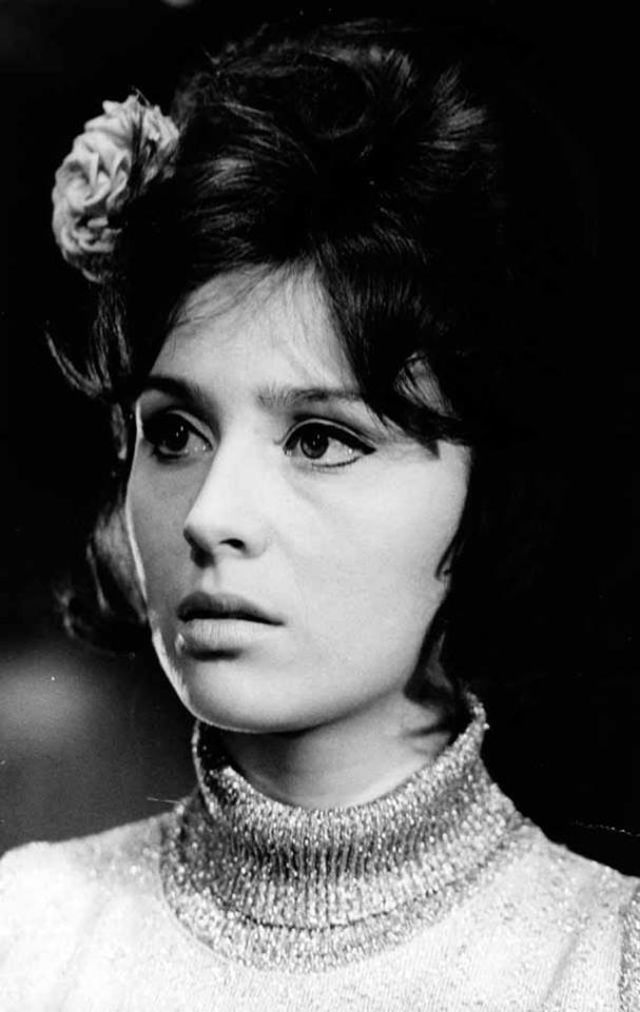 The “First Lady of Slovak Theater”: 28 Gorgeous Photos of Emília ...