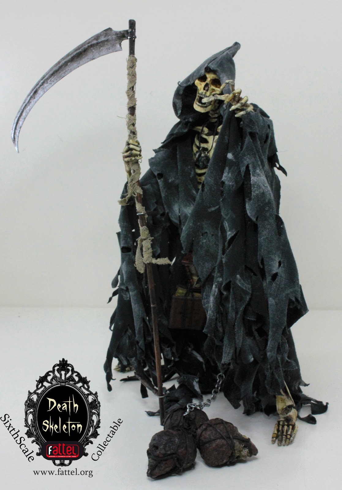 Action figure skeleton by Fattel