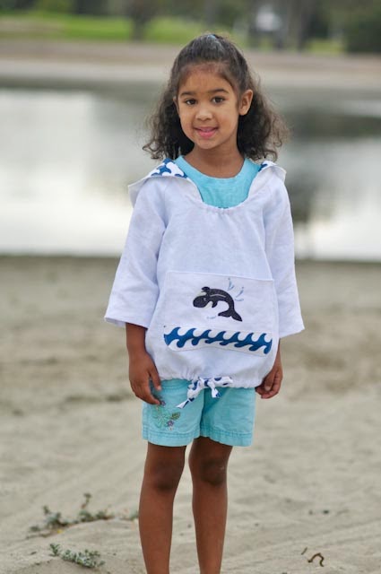 so-cal sewing mom: Happy Homemade - A Beachy Pull Over Parka...