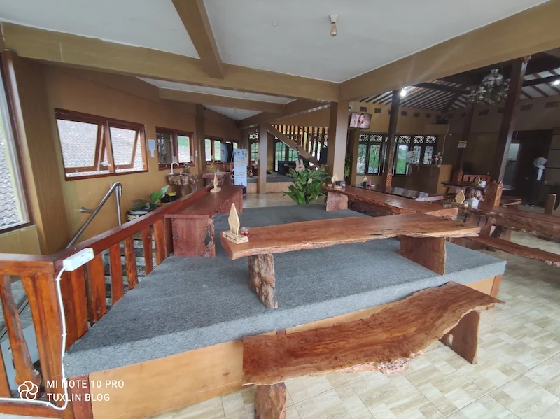 Makan Enak dengan View Gunung Merapi di Merapi Resto Selo Boyolali ...