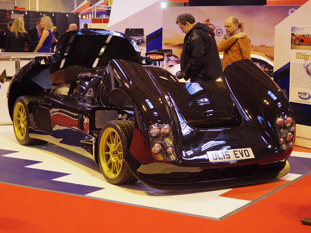 BRITISH GREEN YOKOHAMA BLOG: Ultima "Evolution" and Crossle 9S