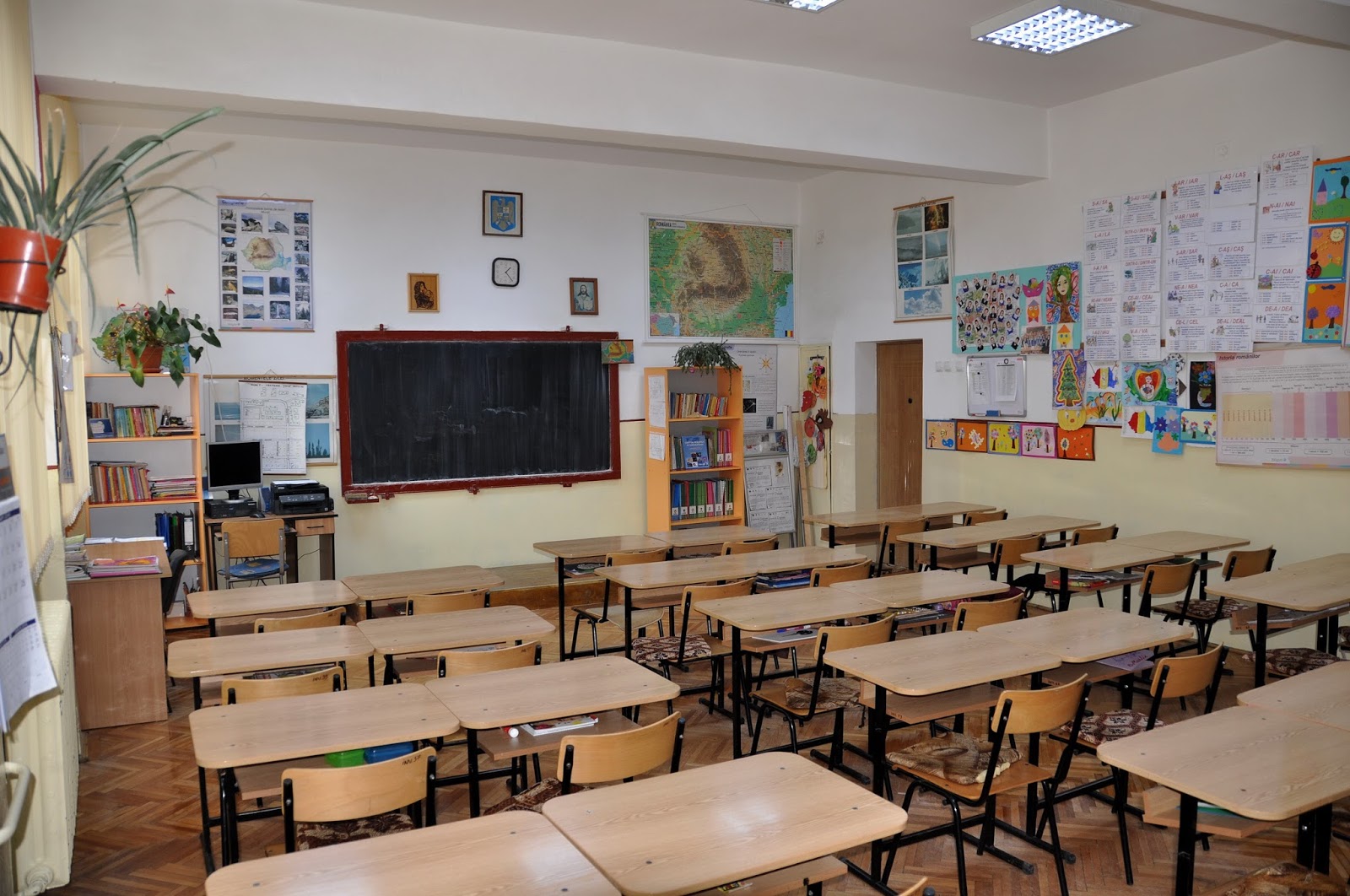 ŞCOALA GIMNAZIALĂ NR. 3 CUGIR: POZE CLASA PREGĂTITOARE TRADIȚIONAL 2016 ...