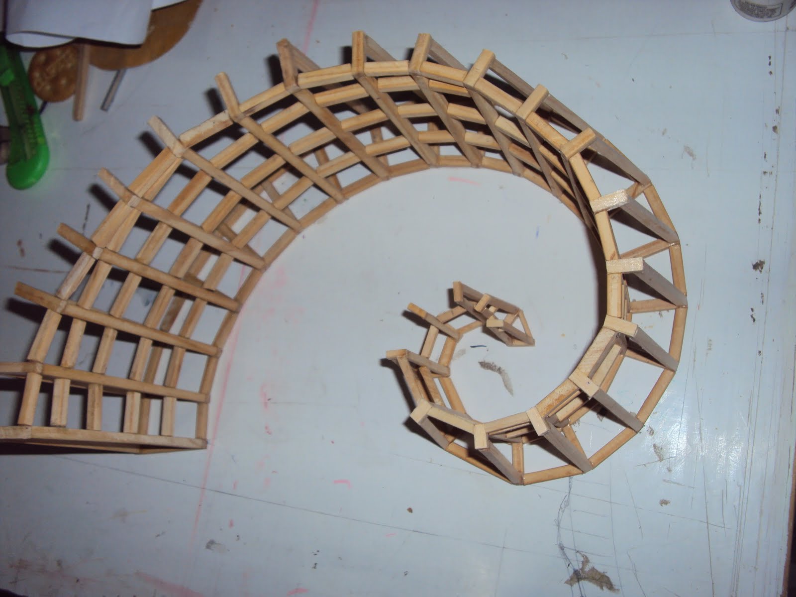 Diseño Tridimensional: DISEÑO TRIDIMENSIONAL