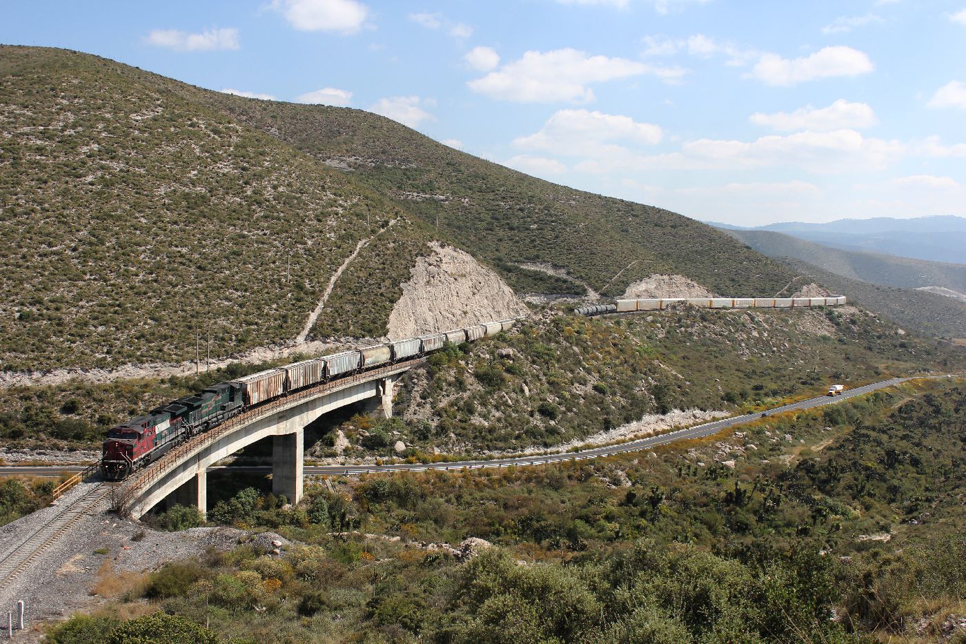 Mexican Railroads: Ferrosur's Linea S mainline