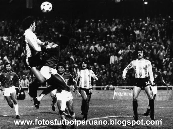 Fotos Fútbol Peruano: Perú en los Mundiales: Frente Argentina en ...