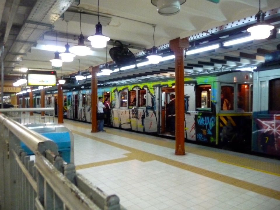 AMO BUENOS AIRES: ¡El subte cumple 99 años!