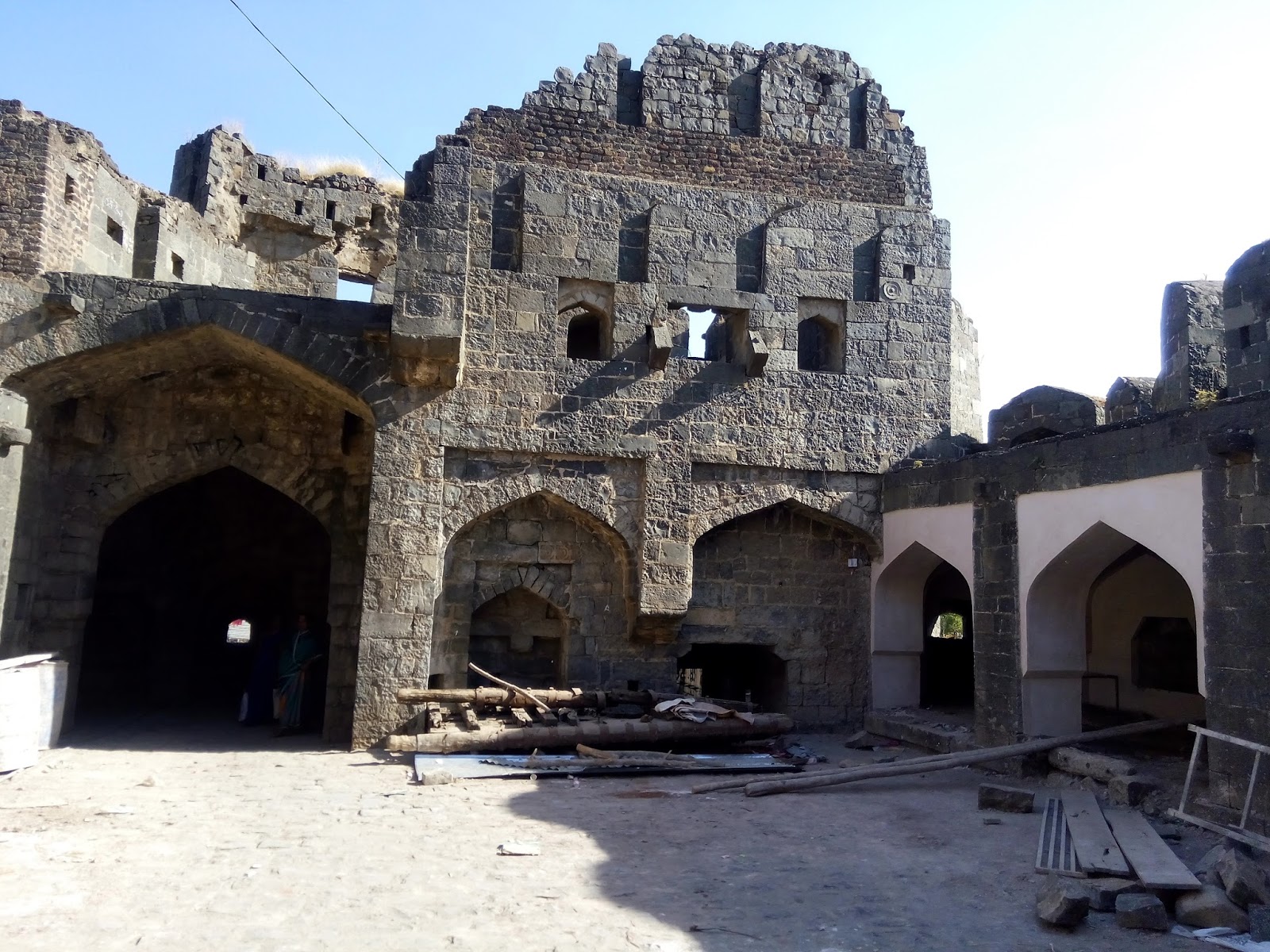 Paranda Fort in Osmanabad district in Maharashtra | The journey of a ...