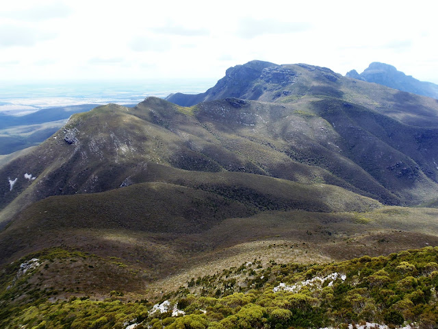 Goin' Feral One Day At A Time: Bluff Knoll Carpark to First Arrow ...