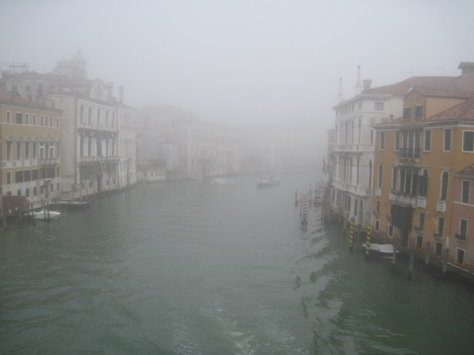 Peace of Tau: Venice Fog