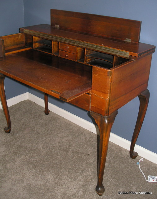 BETTON PLACE ANTIQUES/ESTATE SALE SERVICES: ANTIQUE CHERRY SPINDLE DESK