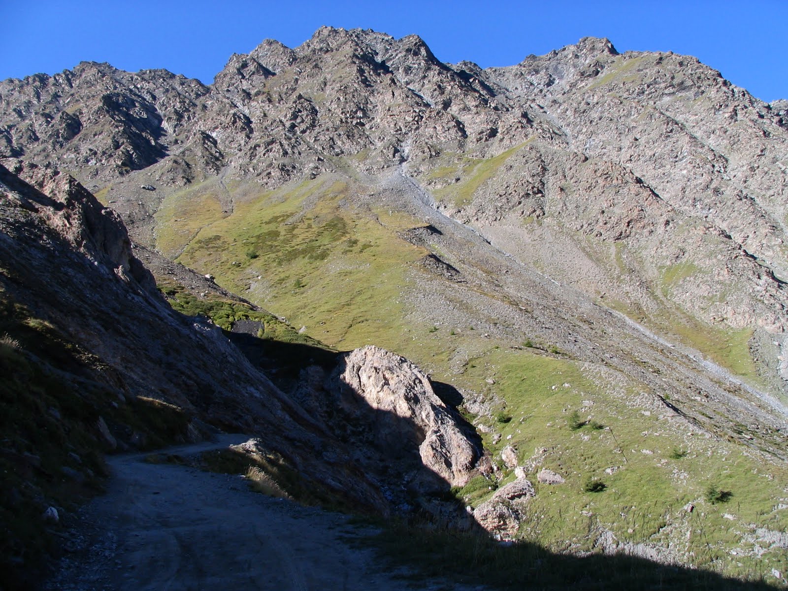 LA MULTI ANI, ROMANIA!: Turism montan in Italia (6). Refugiul Scarfiotti