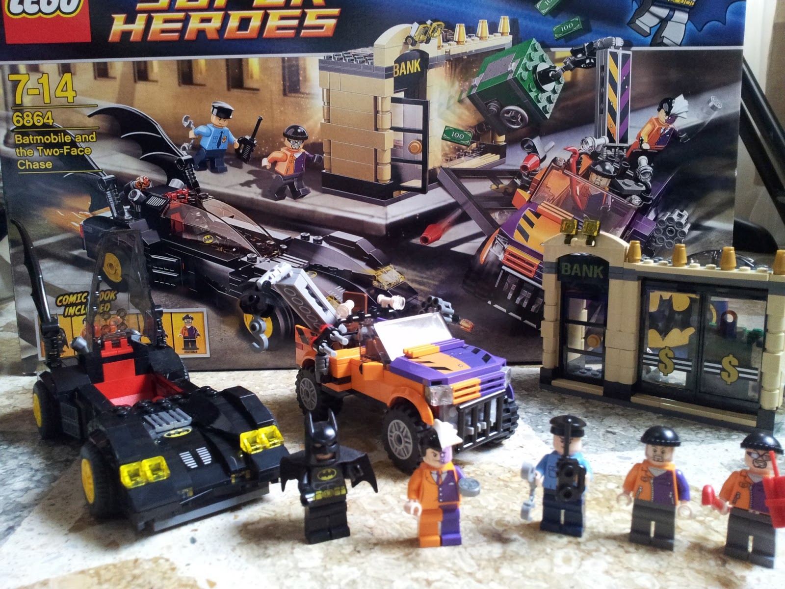 Blog lego Colombia: Batmobile and the two-face chase. Lego 6864.