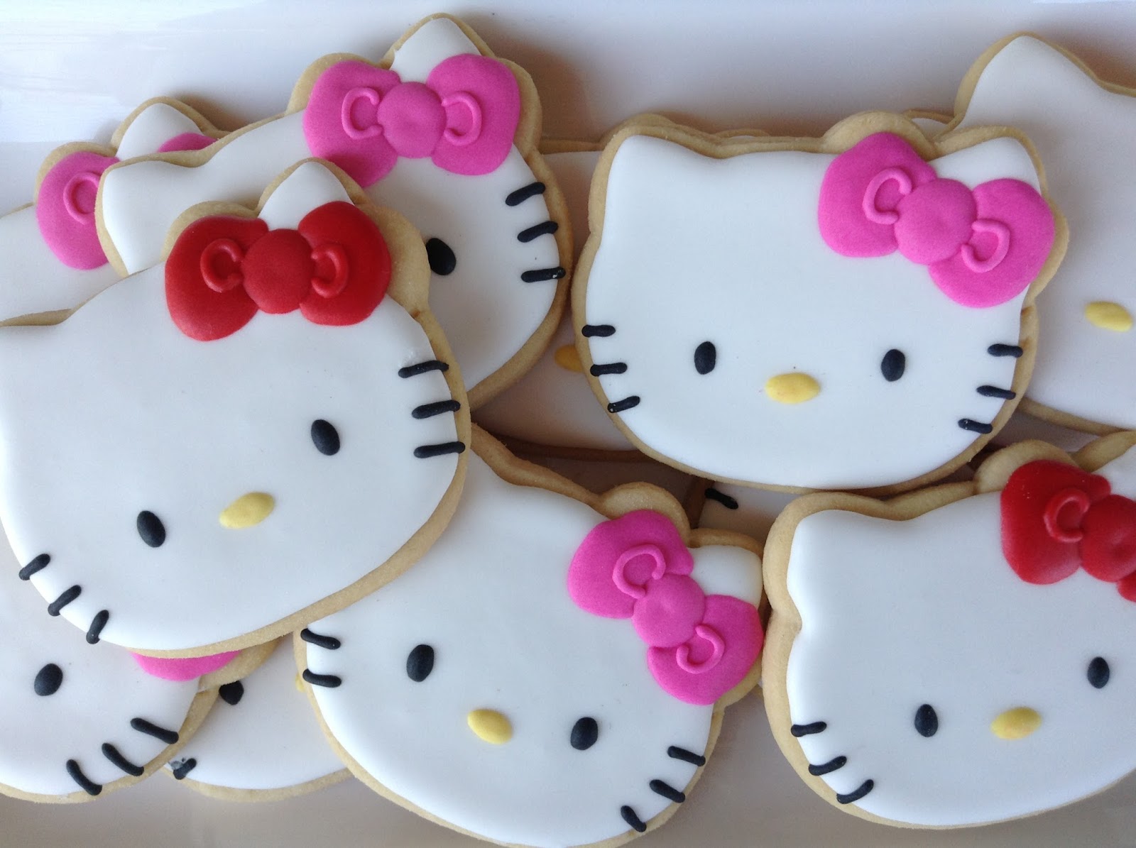 Cookie Design: Hello Kitty