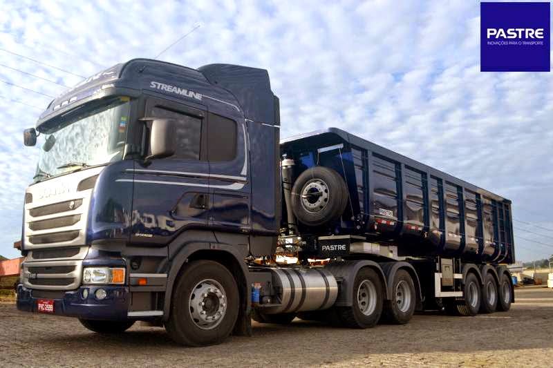 Pastre entrega semirreboque basculante 40 anos