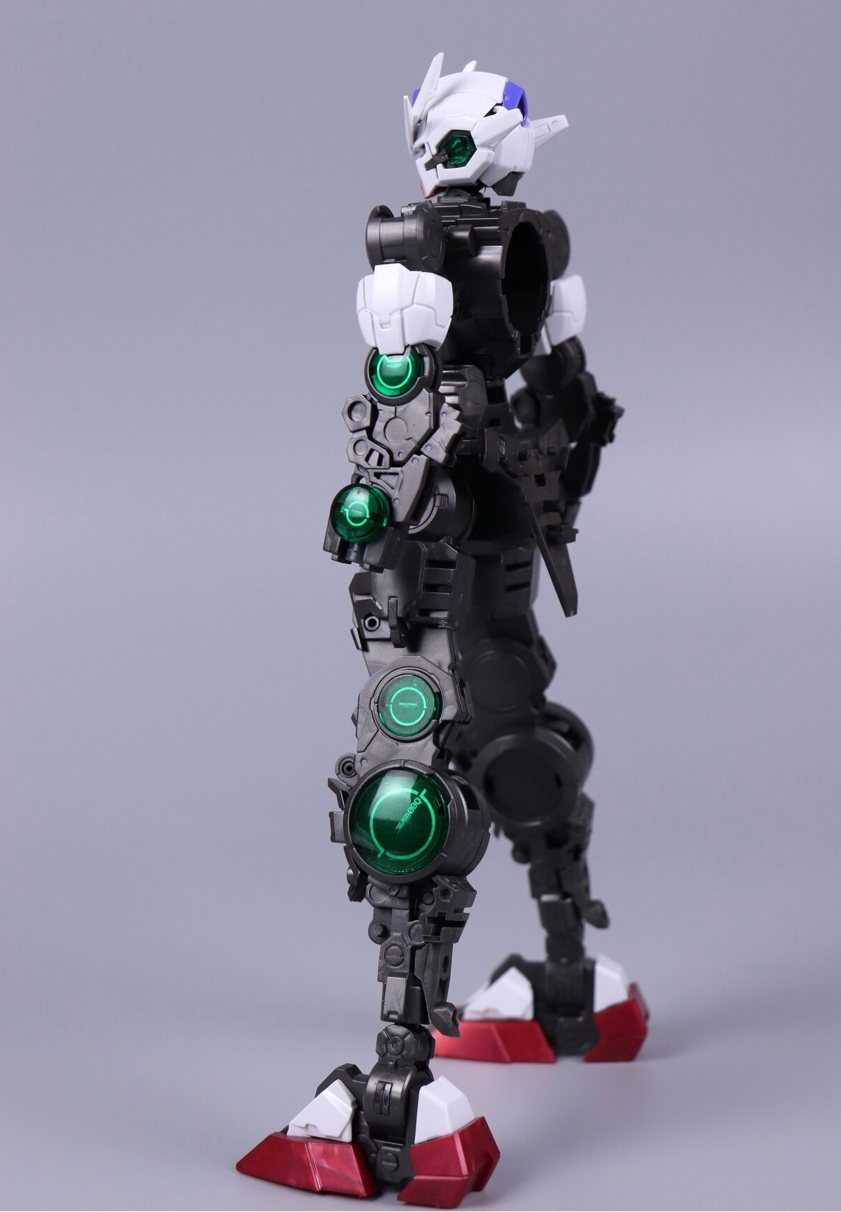 Review Daban 8822 MG 1/100 GNT-0000/FS 00 Qan[T] Full Saber, Daban ...