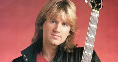 Zona Rock Dan Metal : RIK EMMETT
