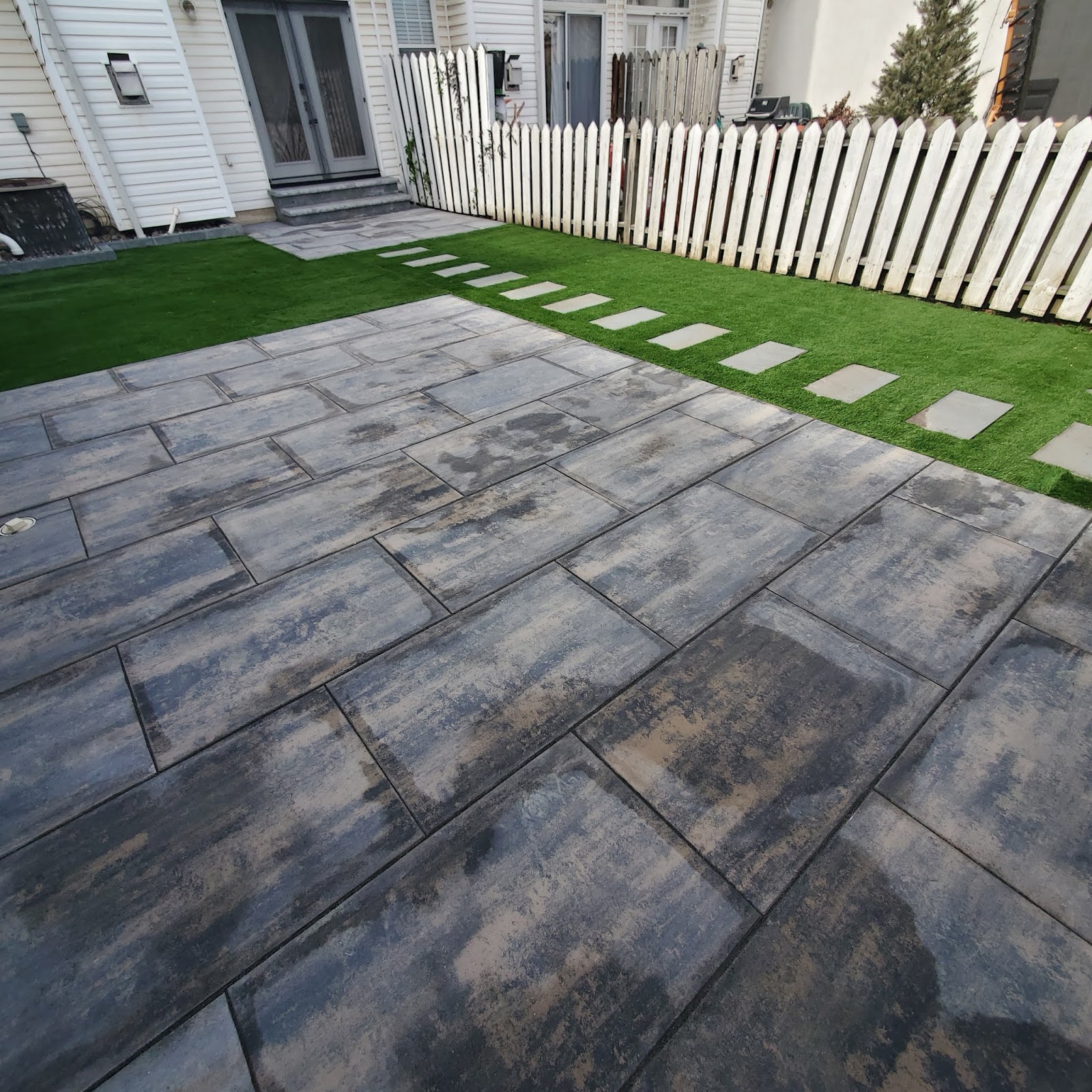 Custom Stoneworks & Design Inc.