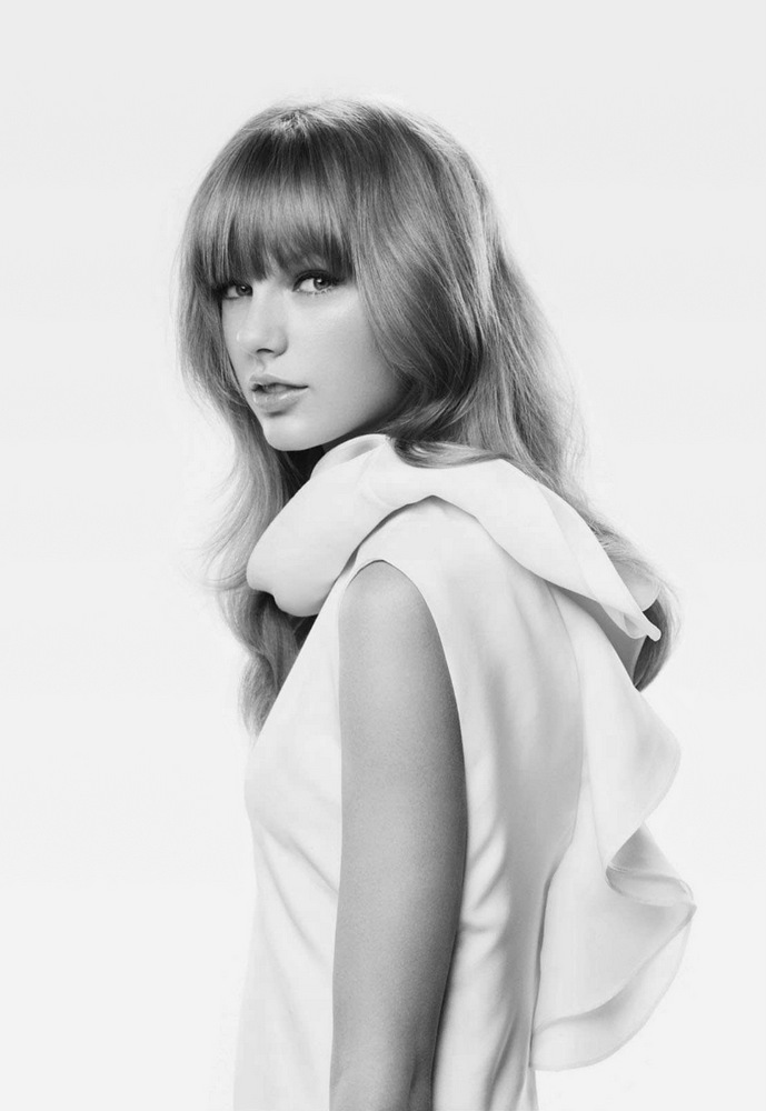 Taylor Swift – photoshoot Magazine Photoshoot For InStyle UK (April ...