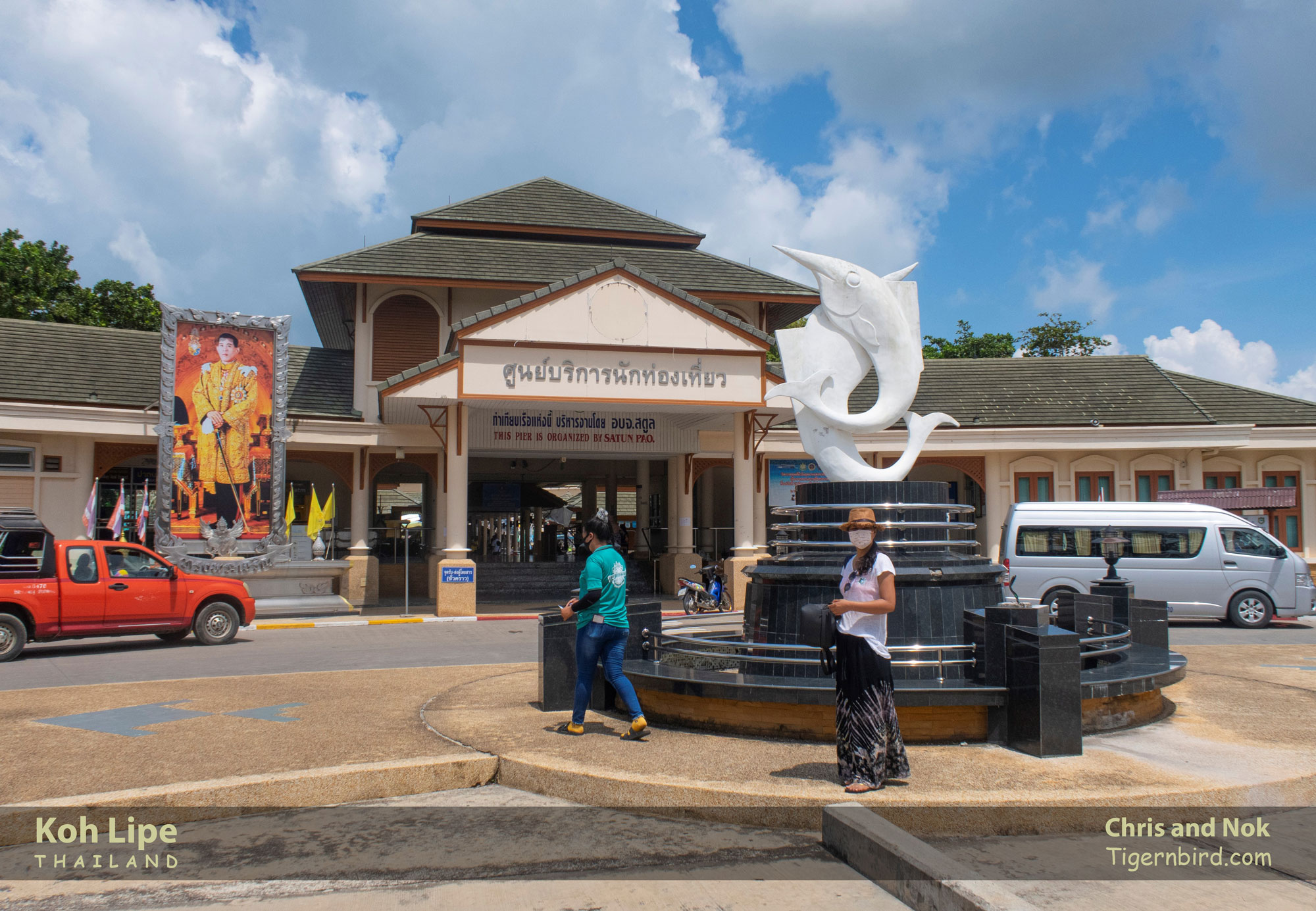 Life in Kingdom of Thailand: The Powdery White Sand Beaches, Sparkling ...