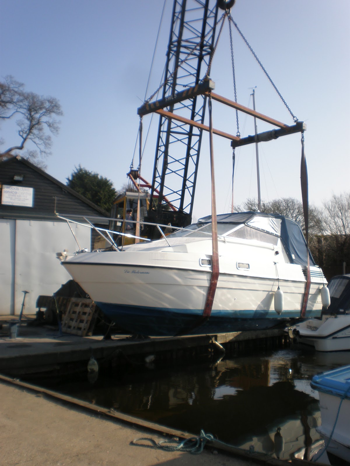 UK Marine Surveyor based in Preveza Greece.: Falcon 23 SPC