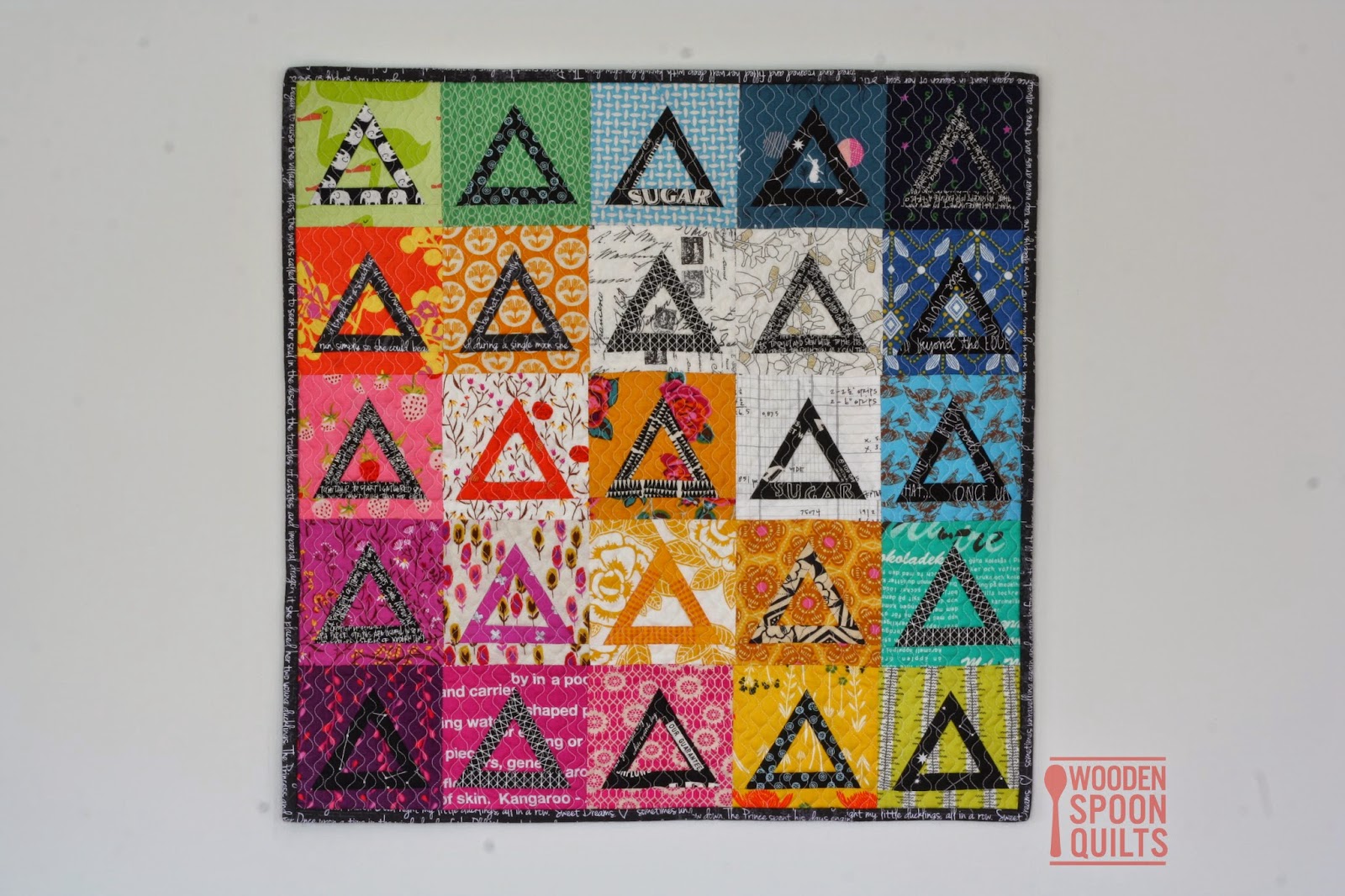 Sugar Loaf Pillow – Wooden Spoon Quilts