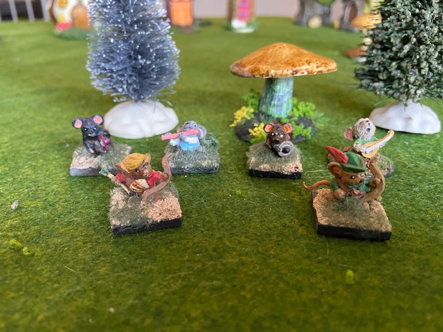 Gaming with the Gnomies: (SAVAGE MICE) #1 - A Giant Problem in the ...