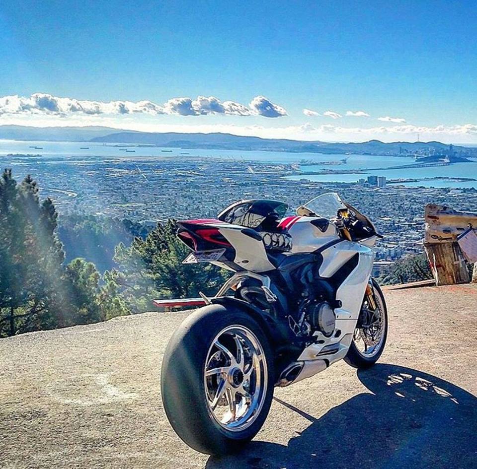 Mercenary Garage : Panigale