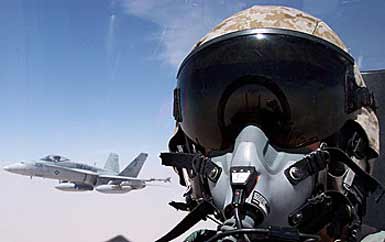 VMFA-142 Gators @ Al Asad, Iraq: 03/27/2005 - 04/03/2005