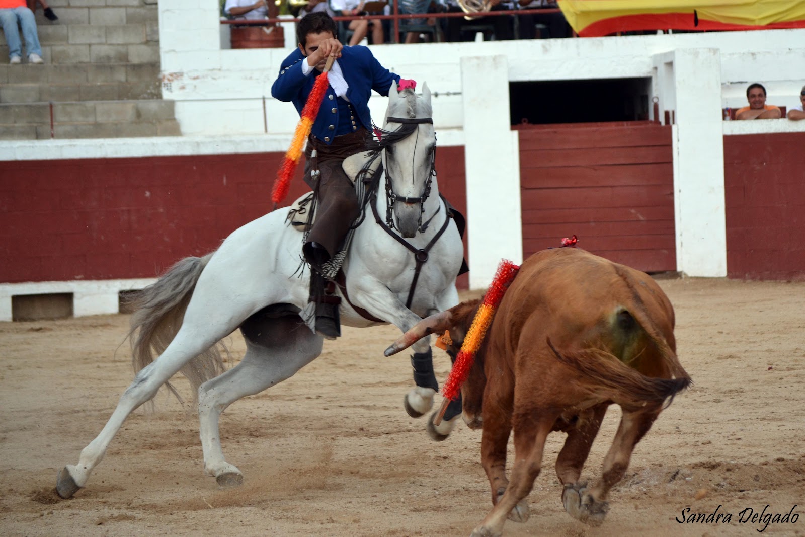 PEÑA F1 "LA PERLA": Rejoneo y su arte