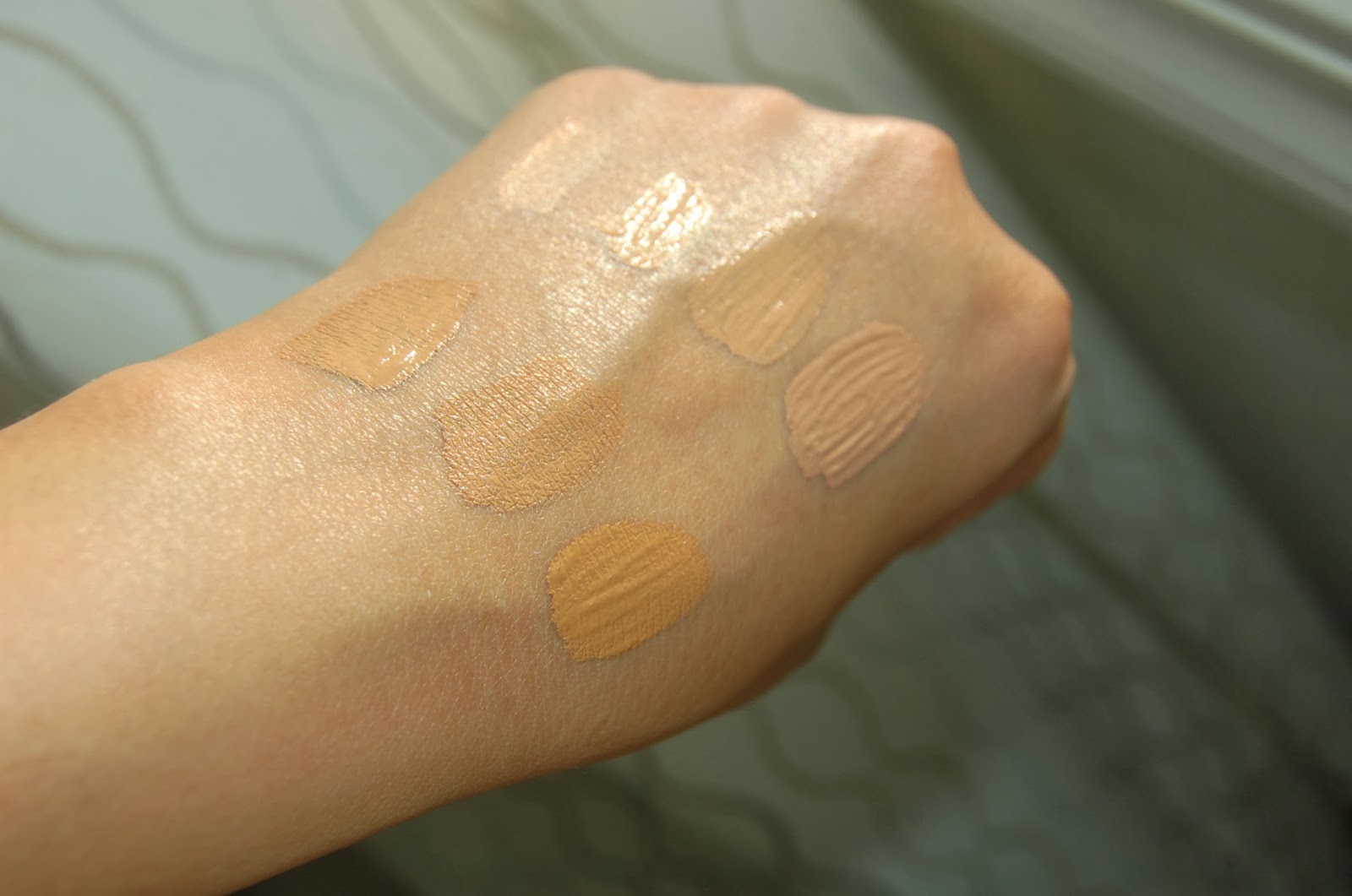 An Eye Makeup Addicts Blog