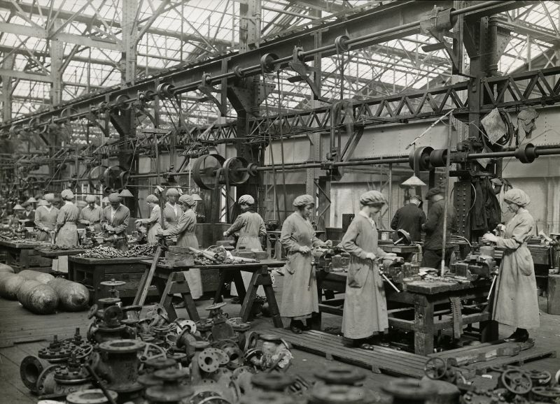 25 Amazing Photos Show British Women’s Work During WWI ~ Vintage Everyday