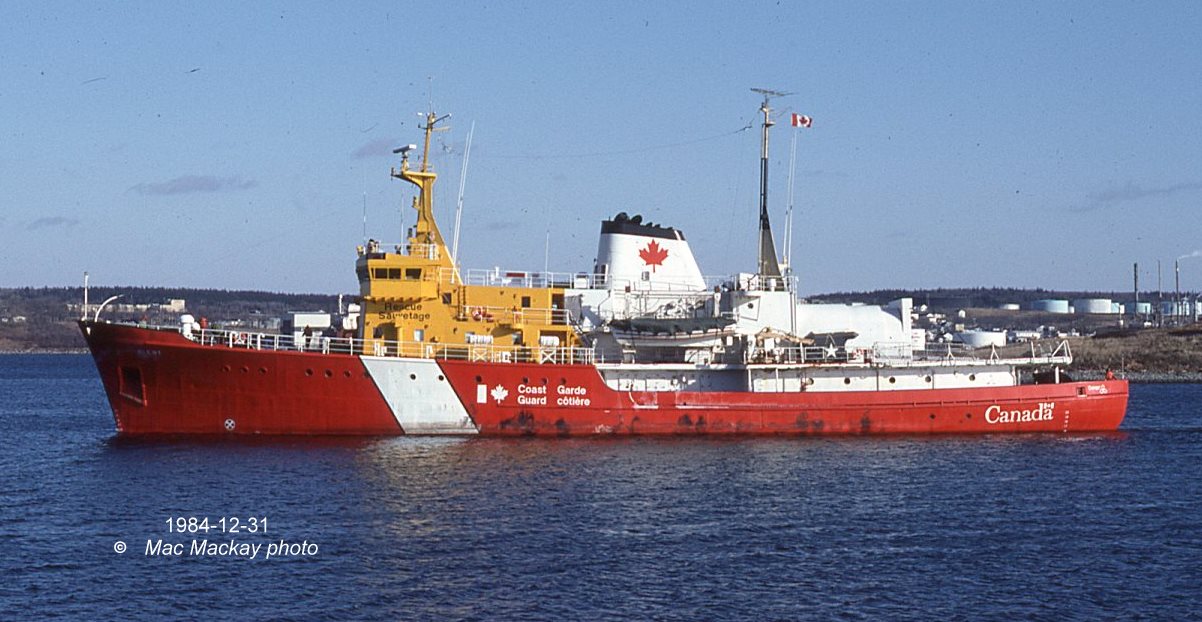Shipfax: ex CCGS Alert to the breakers