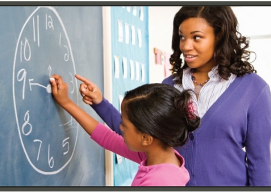 Importance of non digital media in junior primary education.