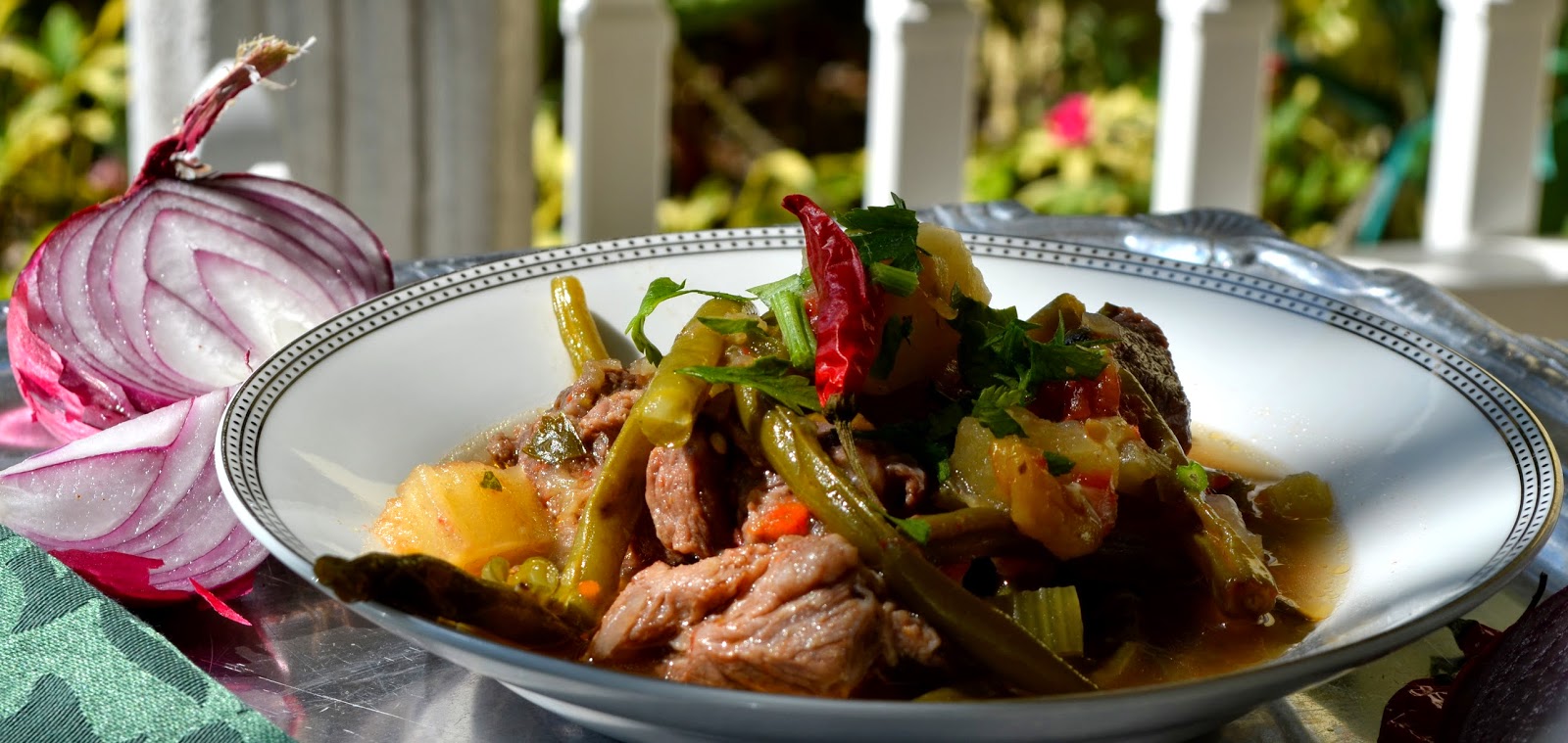 bebina kuhinjica: Dagara (tagara, tagarica)