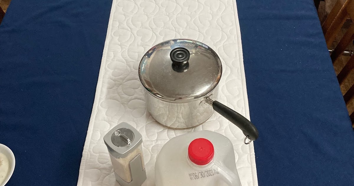 Show Me Sewing: White with Hearts Insulated Table Runner for Sylvia Lue