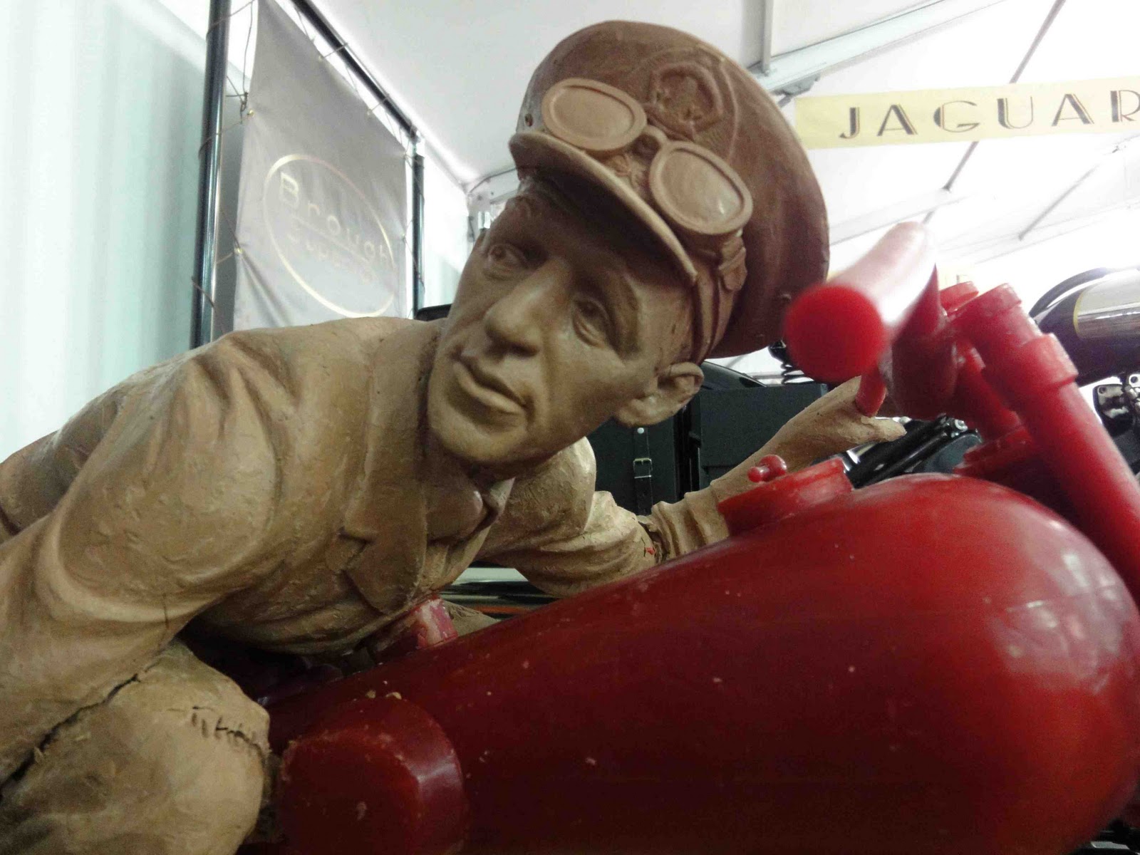 THE VINTAGENT'S BLACK BOOK: JEFF DECKER