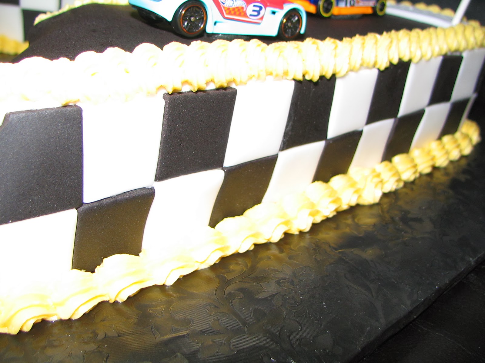 Piped Dreams: Race Track Cake