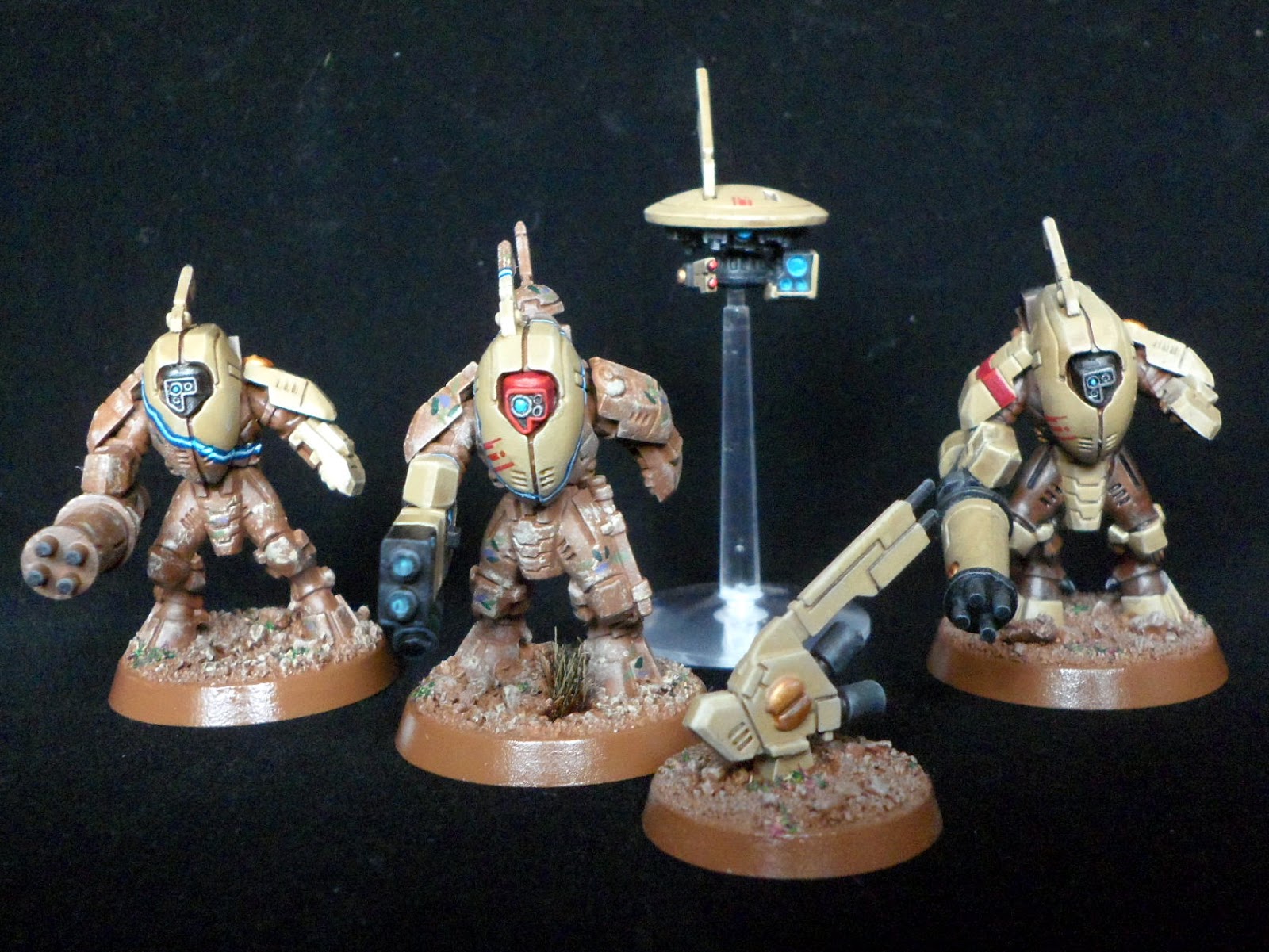 WeeMen: T'au Empire - XV25 Stealth Squad finally finished!