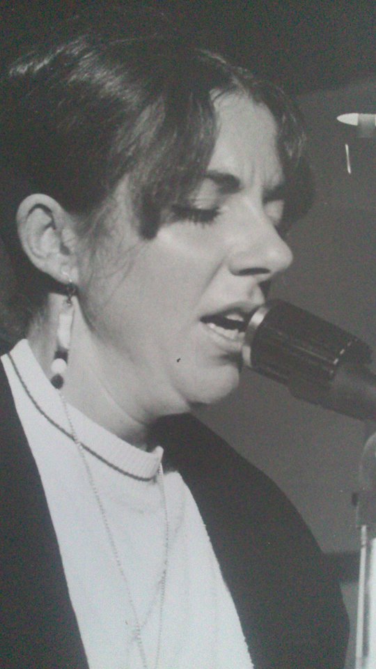 HISTORY OF AUSTRALIAN MUSIC FROM 1960 UNTIL 2000: JEANNIE LEWIS