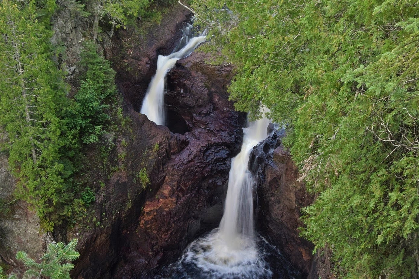 Waterfall Hero Hikes: Upper Falls and Devil's Kettle